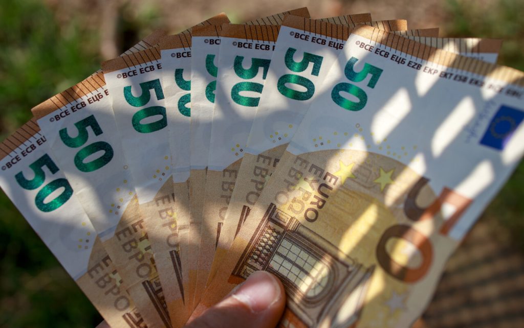 Credit cu aprobare pe loc - Imprumut nebancar rapid